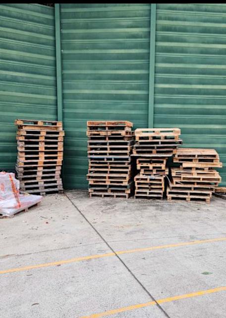 Plain Timber Pallets (Mixed sizes) - Building Materials in West Gosford ...