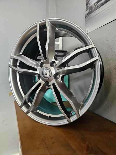 4x 20 Rapier Style Rims Hyper Black Suit Commodore VE VF On Special ...