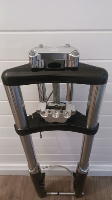 HD DYNA/SOFTAIL FRONT END | Motorcycles | Gumtree Australia ...