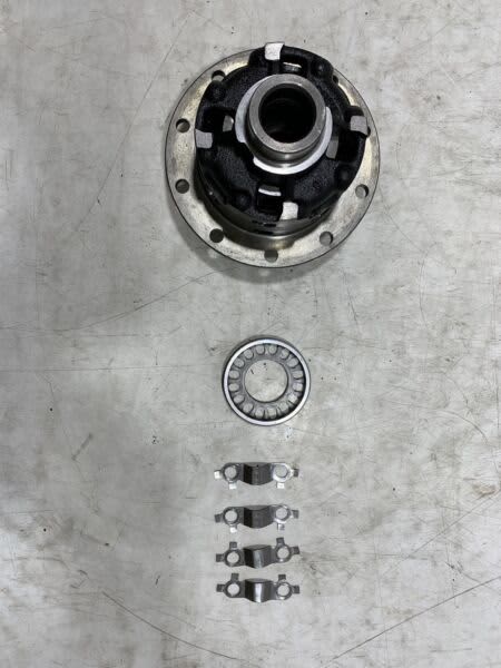 Toyota Land Cruiser 78 79 Series Front Diff Genuine Brand New | Engine ...