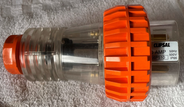 Clipsal 10 Amp 10A 56P510 3 Phase 5 Pin Plug 500V AC | Building ...