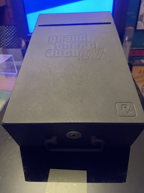 GTA IV Lock Box with Key and Key Ring (no game) | Video Games | Gumtree ...