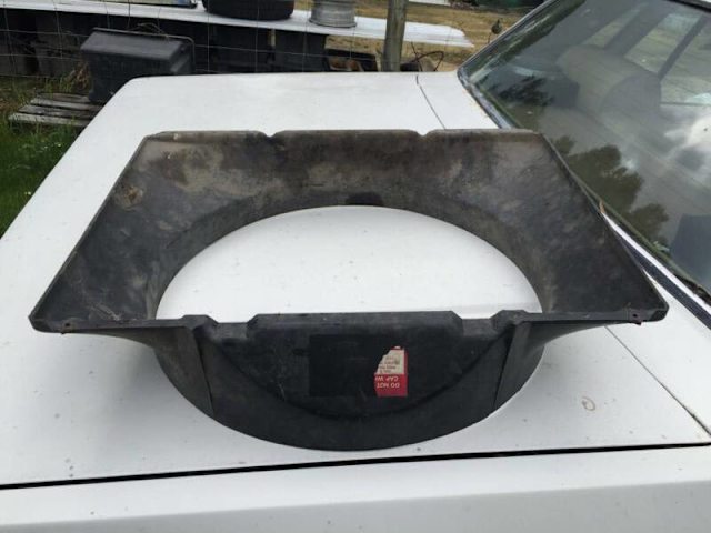 Holden WB V8 Radiator Fan Shroud | Auto Body parts | Gumtree Australia ...