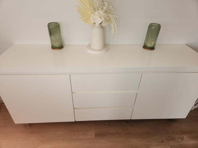 White Gloss Buffet Unit - Buffets & Side Tables in Jane Brook WA ...