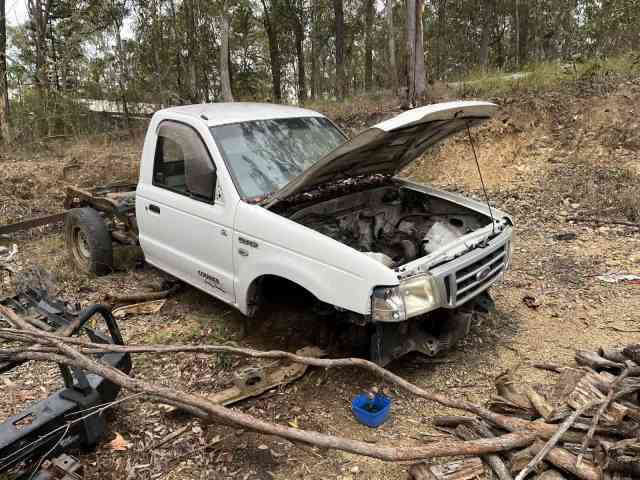 Wrecking 2004 ford courier single cab 4x4 | Wrecking | Gumtree ...
