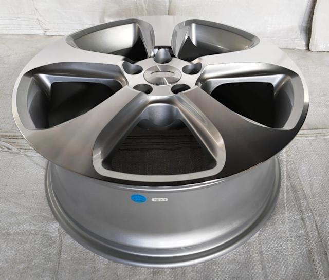 Sold! 19 Inch Alloy Wheels 5 Spoke Ford Falcon | Wheels, Tyres & Rims ...