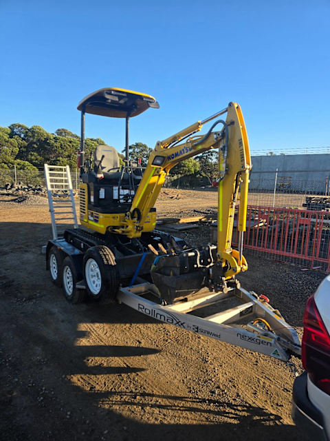 Mini Excavator Hire | Cars, Trailers & Excavators Hire | Gumtree ...