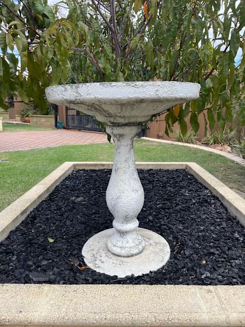 Extra Large Bird Bath - Other Garden in Sorrento WA | Gumtree Australia