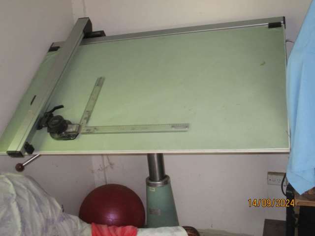 Professional Pedestal Drafting Board with Mutoh Machine - Miscellaneous ...
