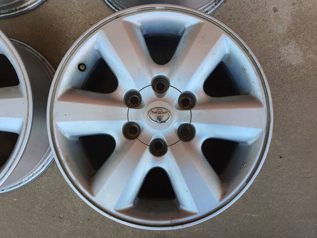 Hilux Sr5 Wheels | Wheels, Tyres & Rims | Gumtree Australia Berrigan ...