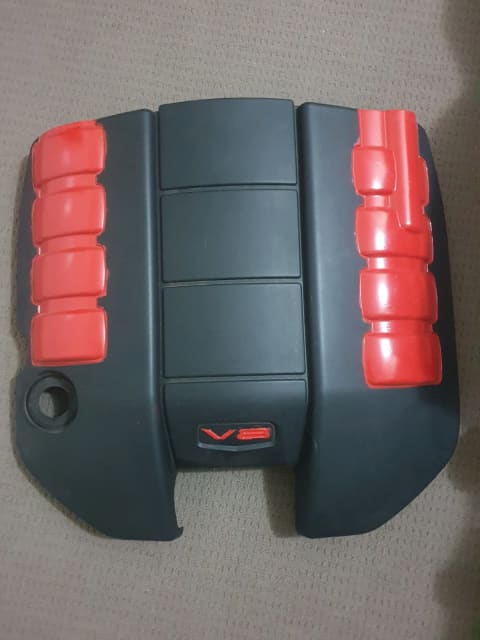 VE VF V8 ENGINE COVER | Engine, Engine Parts & Transmission | Gumtree ...