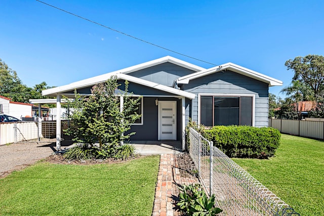 19 Long Street, Cessnock, New South Wales 2325 - for Sale | Gumtree ...