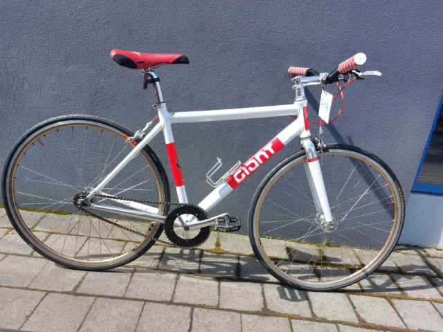 S/M - Hybrid - Giant Fixie - Men's Bicycles in Alexandria NSW | Gumtree ...