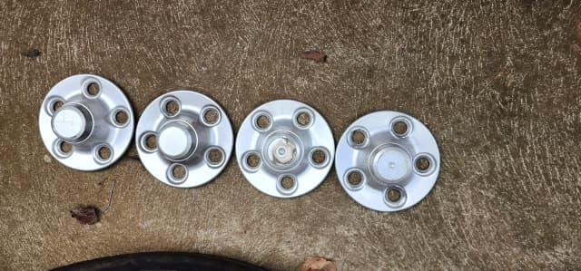 Ford interceptor centre caps X 4. EC | Wheels, Tyres & Rims | Gumtree ...