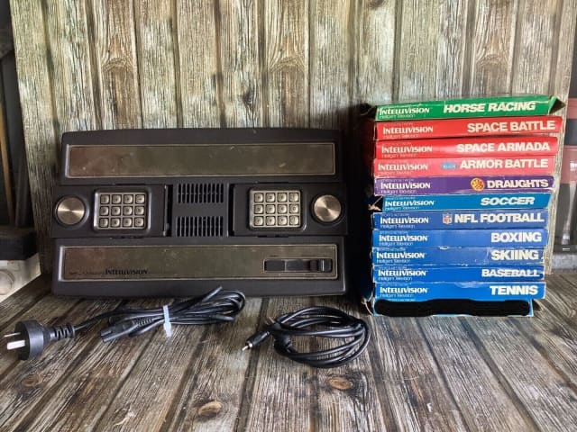 MATTEL ELECTRONICS INTELLIVISION CONSOLE UNIT GAMES ALL WORKING TESTED ...
