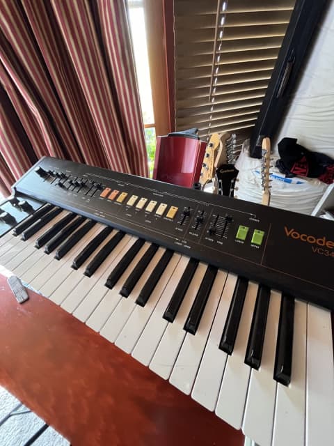 Behringer Vocoder String Synth REDUCED TO SELL - Keyboards & Pianos in ...