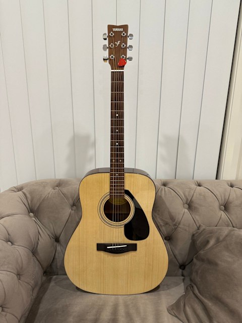 Acoustic guitar, Yamaha F310P - Guitars & Amps in Fairfield Heights NSW ...