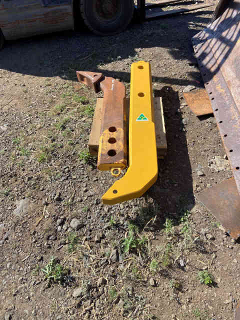 KOMATSU D65 EXTRA LONG RIPPER TYNE | Farming Equipment | Gumtree ...