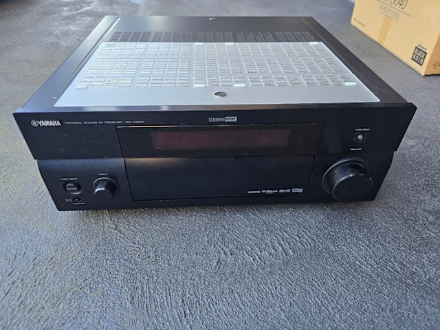 Yamaha RX-V1800 Natural Sound AV Receiver 7.1ch - Home Theatre Systems ...