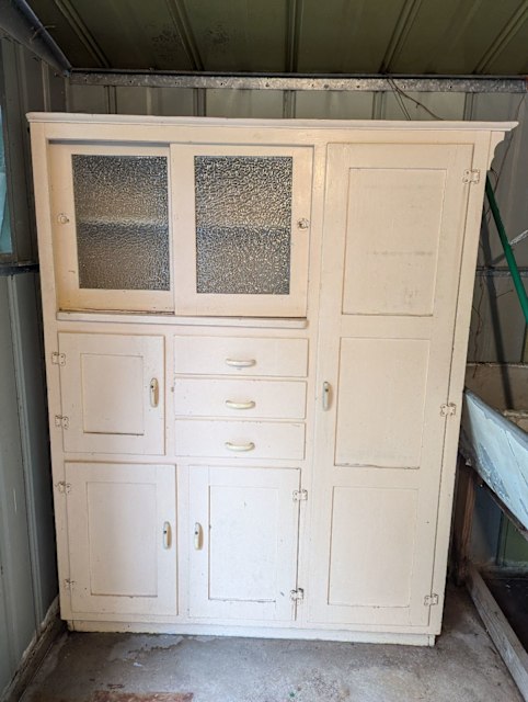 Antique kitchenette - Cabinets in VIC | Gumtree Australia