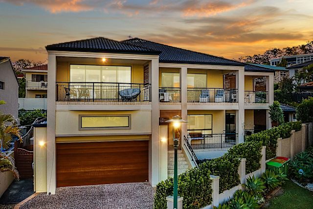 14 Mercure Place, Highland Park, Queensland 4211 - for Sale | Gumtree ...