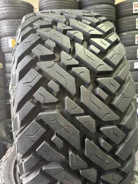PICK UP LIKE NEW FUEL GRIPPER MT TYRES 33x12.50R22LT 99% TREADS ...