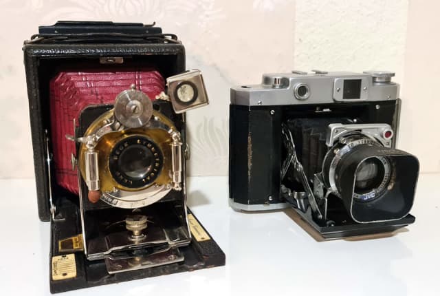 Mamiya 6 Six and Rajar camera medium format film folding cameras - Non ...