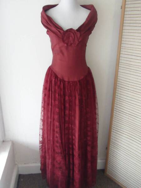 Beautiful Burgundy 1980s Lace Formal Dress - Dresses & Skirts in ...
