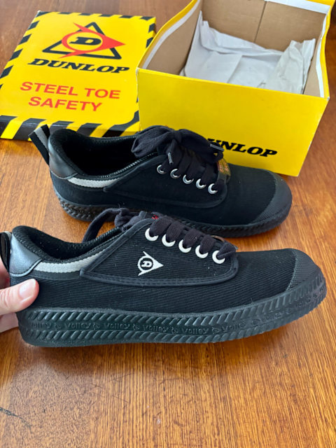 Volley Steel Cap Safety shoes - Men's Shoes in Downer ACT | Gumtree ...