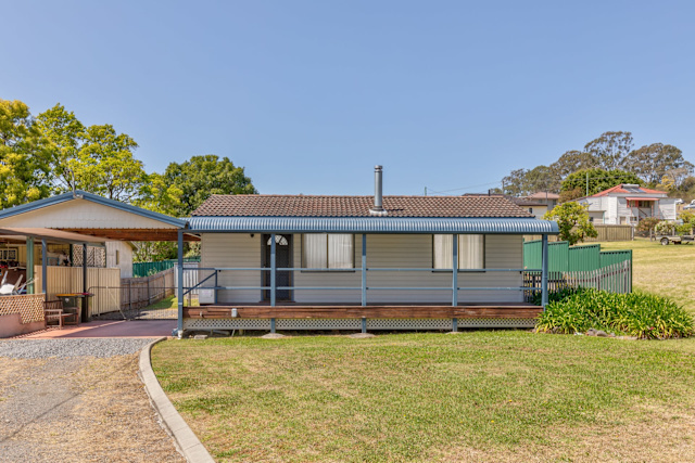 17 Hancock Avenue, Dungog, New South Wales 2420 - for Sale | Gumtree ...