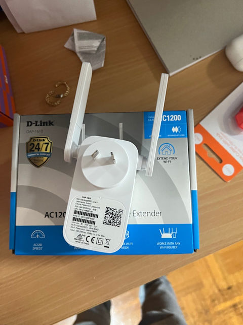 D-link AC1200 Mesh Wi-Fi Range Extender - Modems & Routers in Glenroy ...