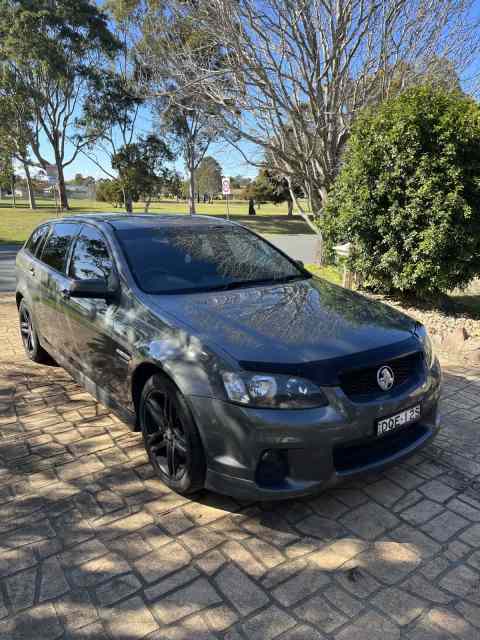 2011 HOLDEN COMMODORE SV6 6 SP AUTOMATIC 4D SEDAN | Cars, Vans & Utes ...