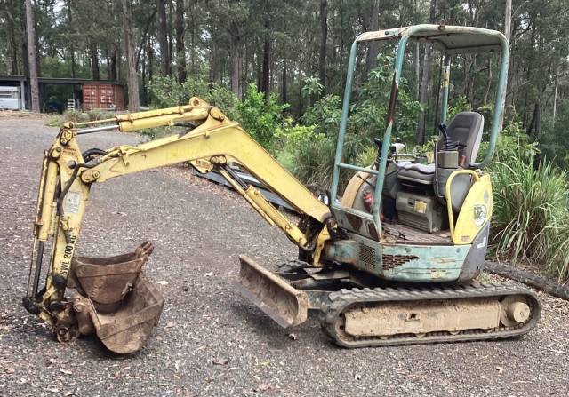 Excavator 2ton Yanmar digger 2 buckets | Construction Equipment ...