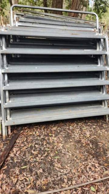 Round Yard Panels - Building Materials in Tewantin QLD | Gumtree Australia