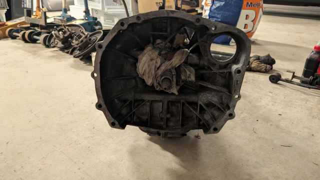 Subaru WRX GC8/GF8 5 speed Gearbox, Matching Diff and Tailshaft ...