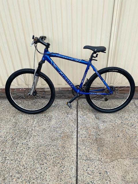 FLUID RENEGADE MENS MOUNTAIN BIKE BICYCLE LARGE FRAME - Men's Bicycles ...