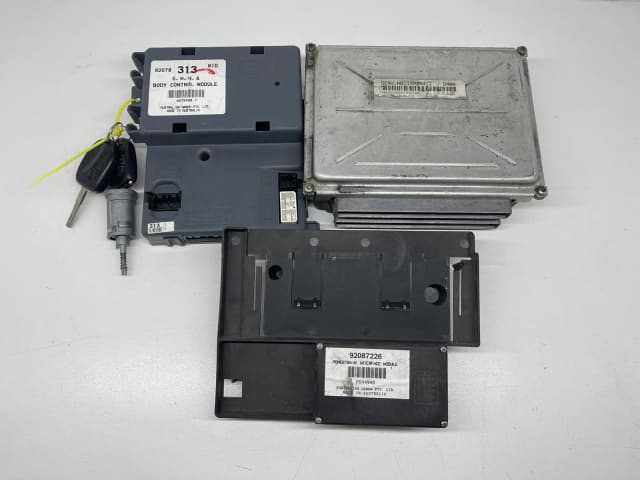 VT VX Commodore SS LS1 ECU Set | Other Parts & Accessories | Gumtree ...