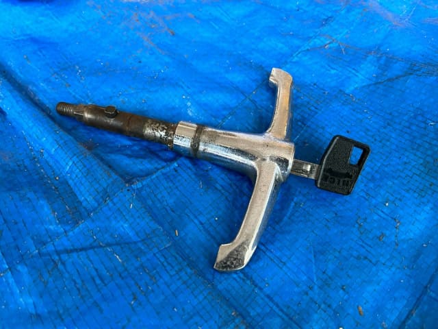 Holden HQ HJ HZ WB Panel Van Upper Tail Gate Handle & Key o481094190 ...