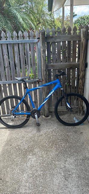 Giant Strata Bike - Men's Bicycles in Kirwan QLD | Gumtree Australia