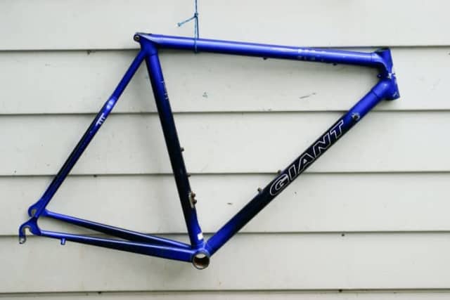 Giant Cadex CFR1 Carbon Fibre Road frame In good condition - Bicycle ...