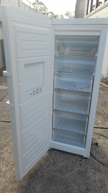 FREEZER - RRP $1499, SELL $600 - Fridges & Freezers in Box Hill South ...