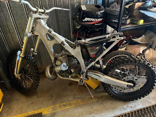 YZ 300 Unfinished Project | Motorcycles | Gumtree Australia Broken Hill Area - Broken Hill ...