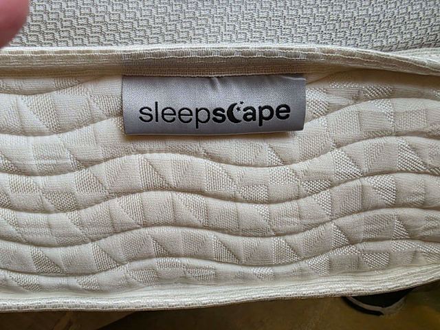 Sleepscape Queen Size Mattress - Beds in Prairiewood NSW | Gumtree ...
