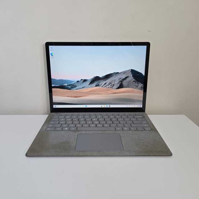 Surface Laptop 2 13.5 TouchScreen i5-8350U 8Gb Ram 128Gb Ssd 1Gb Grap ...
