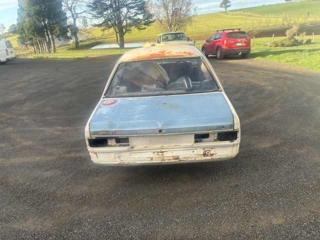 Vh commodore roller | Auto Body parts | Gumtree Australia Dorset Area ...