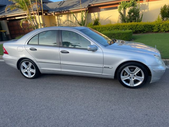 2003 MERCEDES-BENZ C180 KOMPRESSOR CLASSIC AUTOMATIC 4D SEDAN | Cars ...