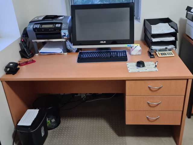 large solid timber desk | Desks | Gumtree Australia Caboolture Area ...