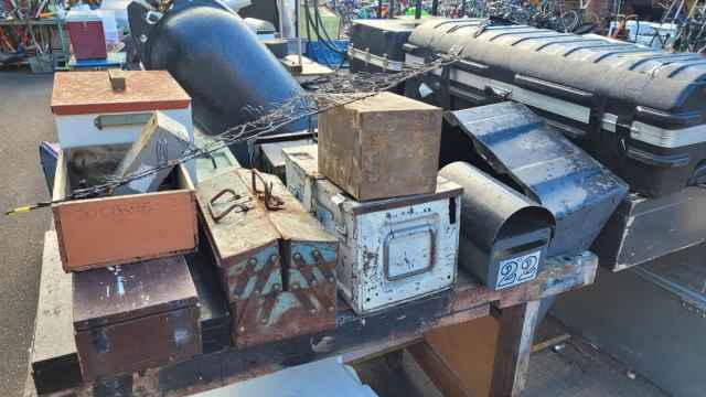 Corflute, Fencing supplies, Letterbox, Fire pot, Tool boxes, PVC pipe ...