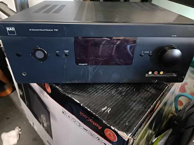 NAD T 757 7.1 Channel AV Surround Sound Receiver - Home Theatre Systems ...