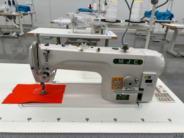 Industrial Sewing Machines - Free Motion Sewing Machine - Sewing ...